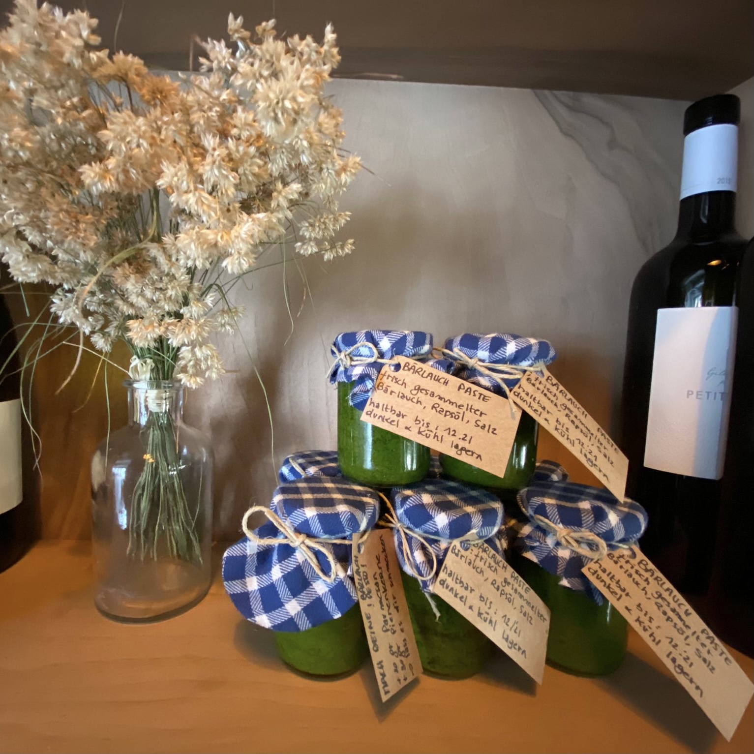 Bärlauch Zeit - Restaurant / Bar Manud